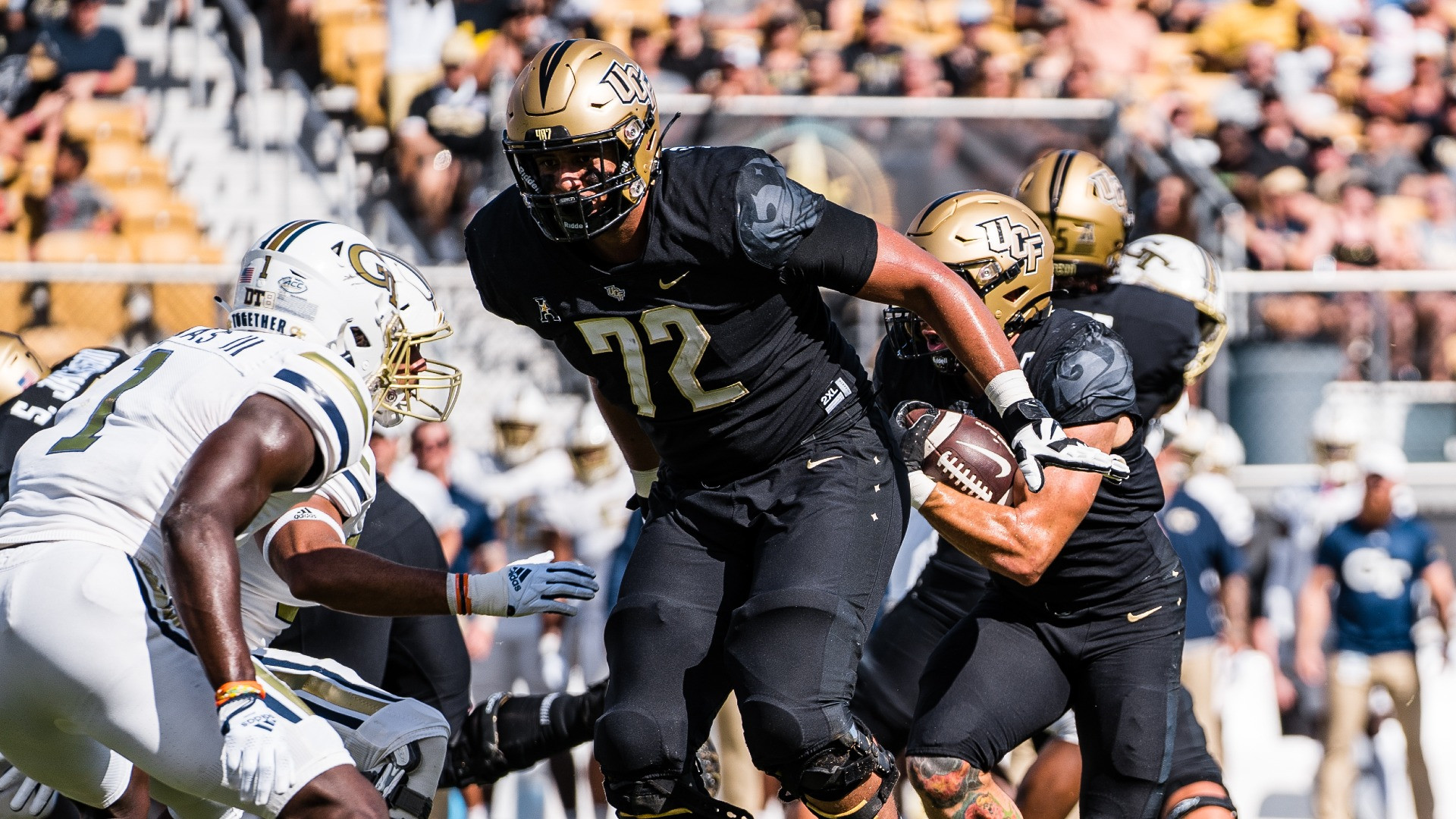 Swoboda Set for NFLPA All-Star Game at Rose Bowl - UCF Athletics ...