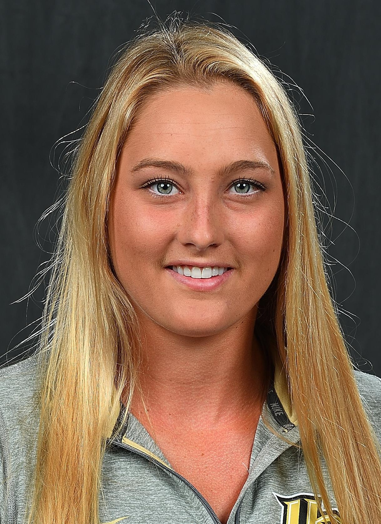 Cortney Cesarini - Women's Tennis 2016-17 - UCF Athletics - Official ...