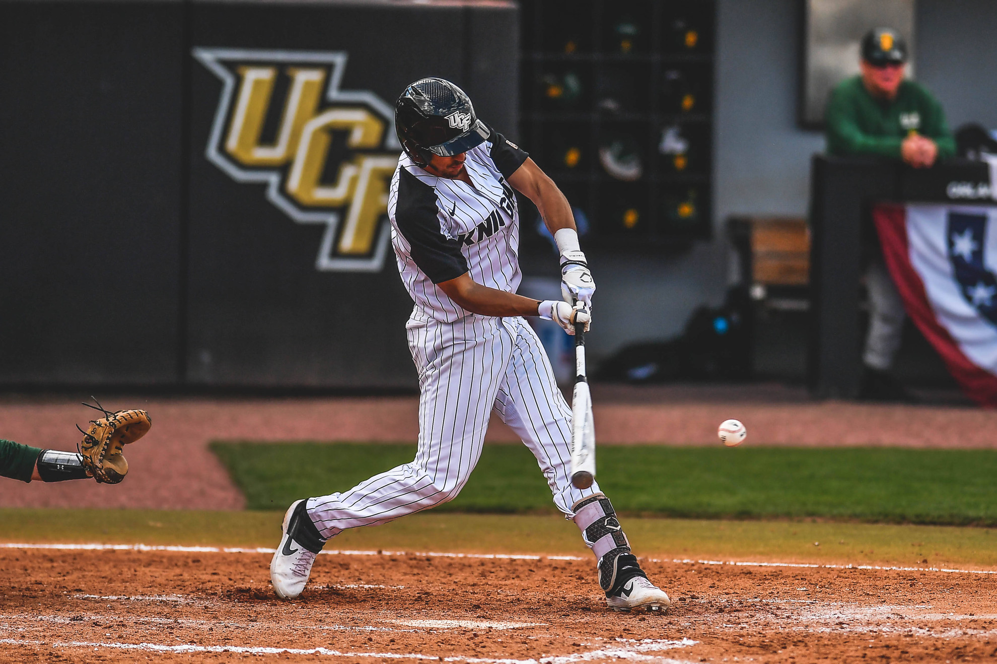 Knights Complete Opening Weekend Sweep - UCF Athletics - Official ...