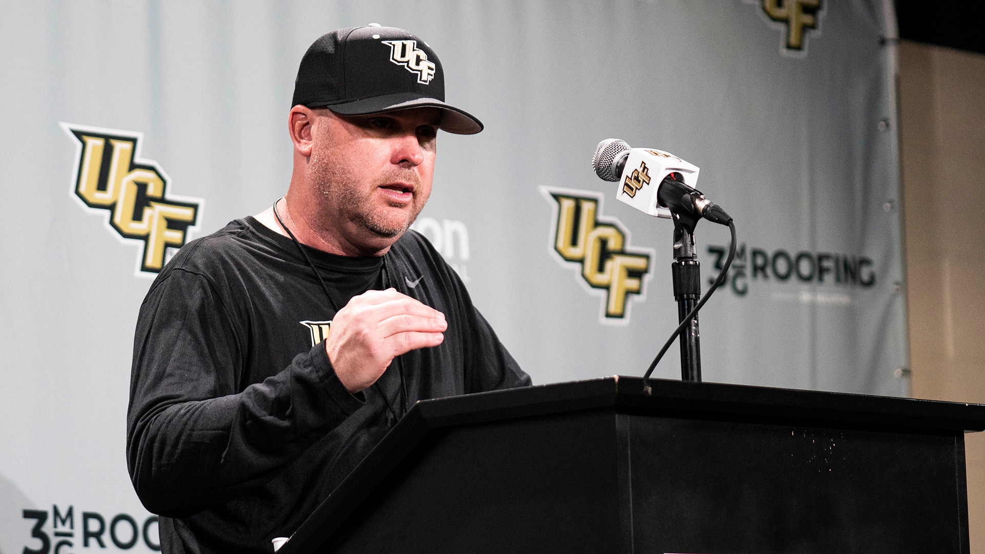 Watch: Chip Lindsey, Anthony Montalvo, Jaylon Robinson Presser - UCF ...