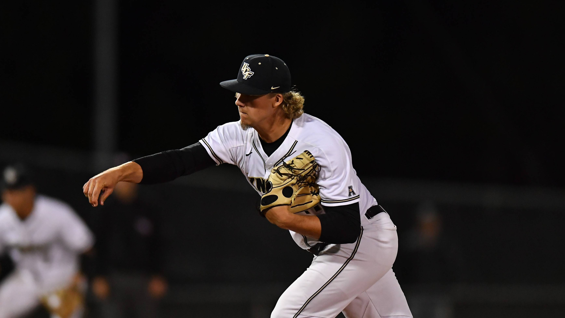 Howell Goes the Distance - UCF Athletics - Official Athletics Website