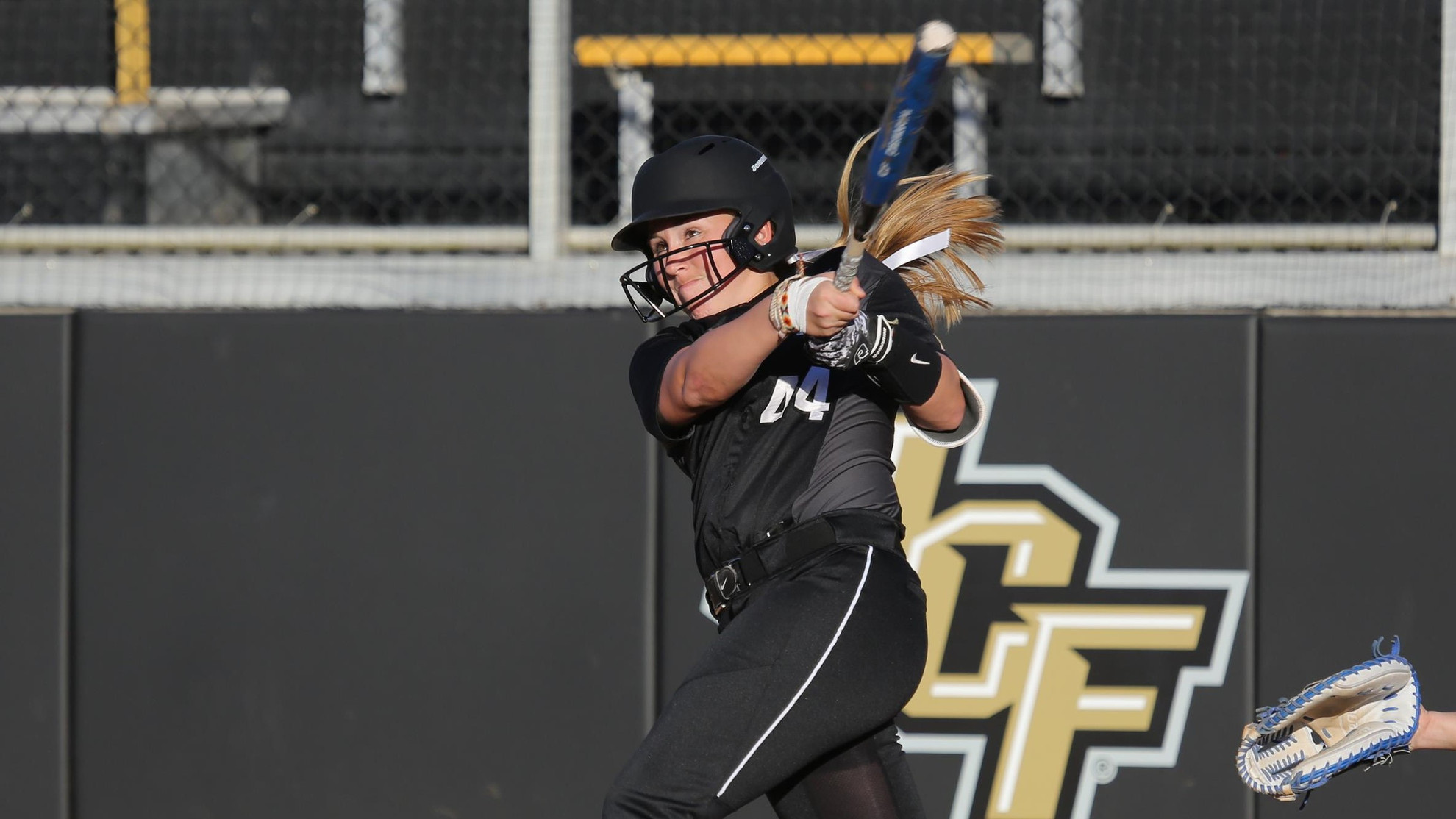 Defense Steps Up - UCF Athletics - Official Athletics Website
