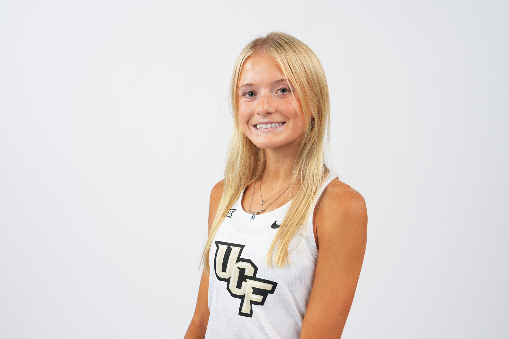 Isabella Richardson - Track and Field 2024 - UCF Athletics - Official ...