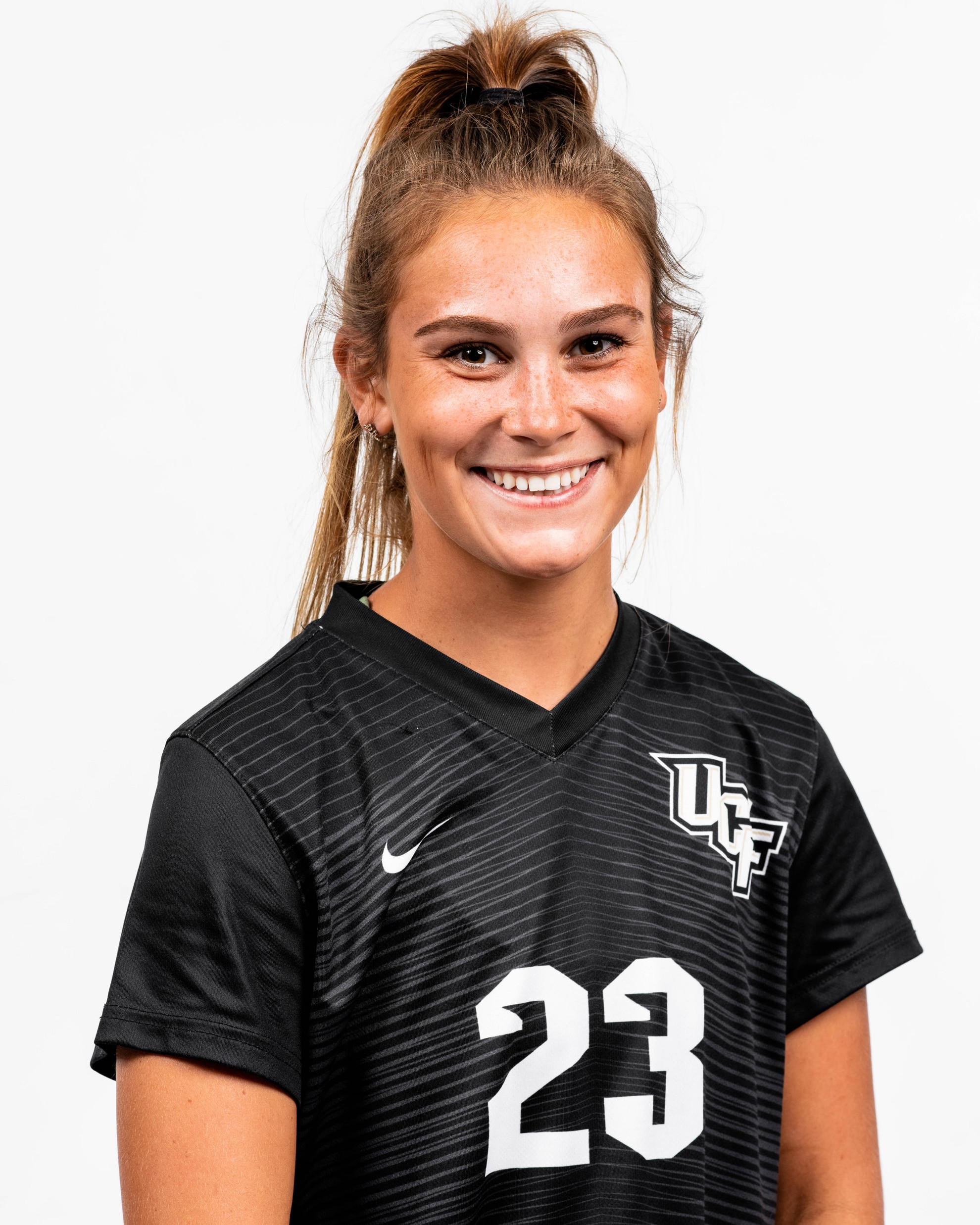 Talia Gabarra - Women's Soccer 2021 - UCF Athletics - Official ...