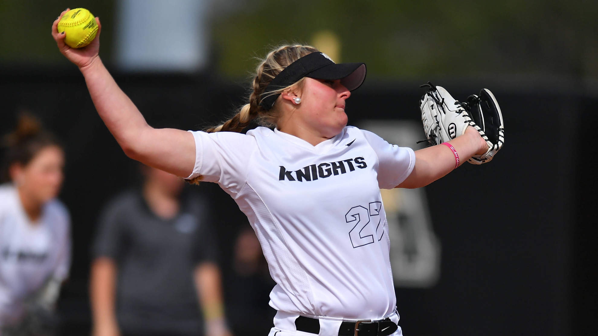 Resilient Knights - UCF Athletics - Official Athletics Website