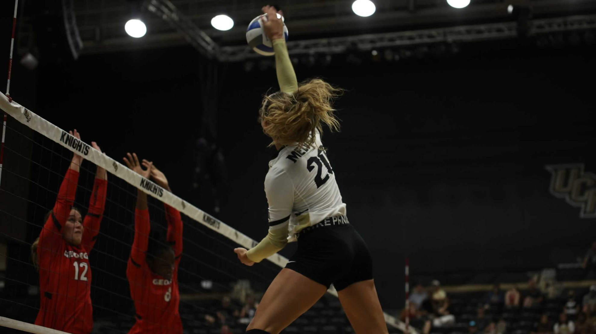 MaKenzie Chambers - Volleyball 2022 - UCF Athletics - Official Athletics Website