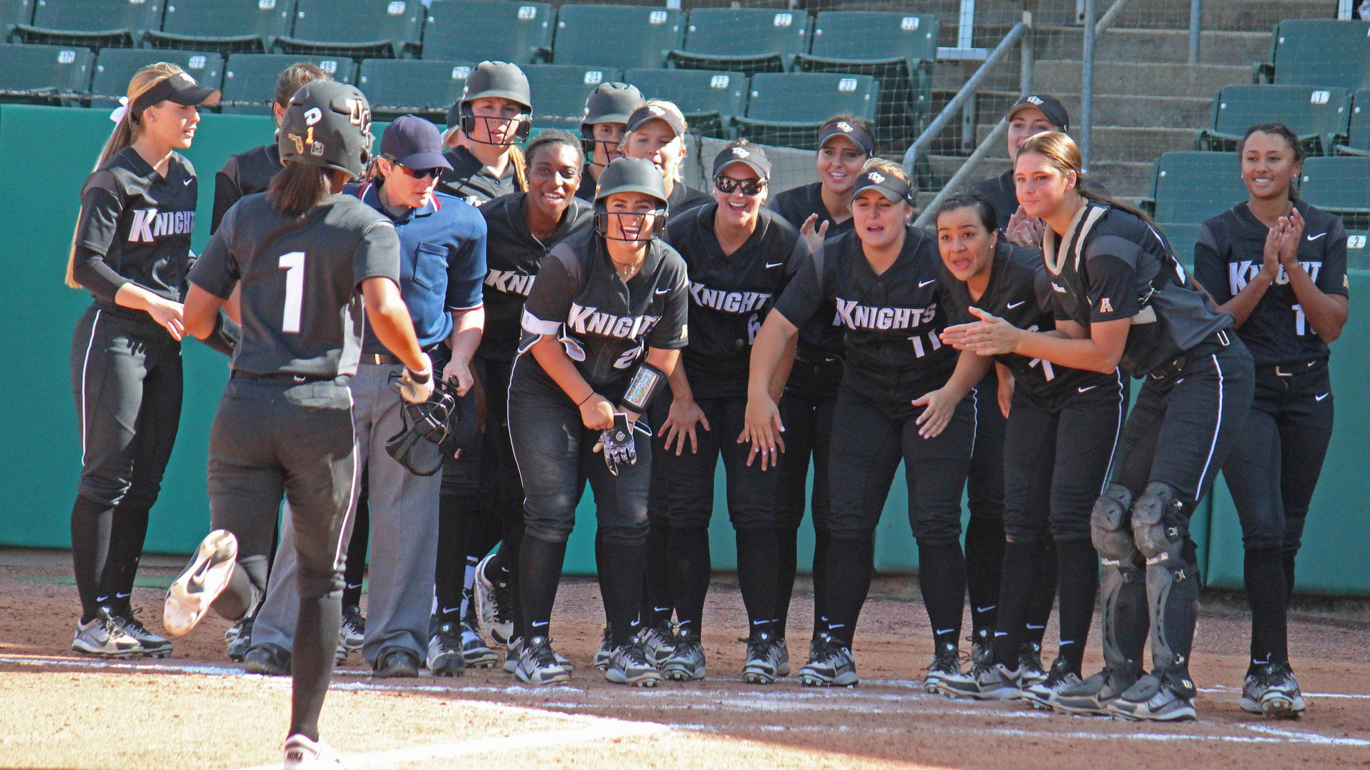 Freshmen Lead the Way - UCF Athletics - Official Athletics Website