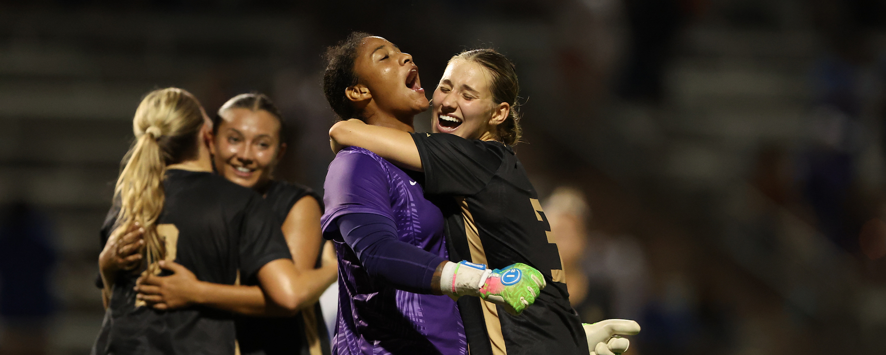 Reed’s Late Goal Moves Women’s Soccer to 5-0 - UCF Athletics - Official ...
