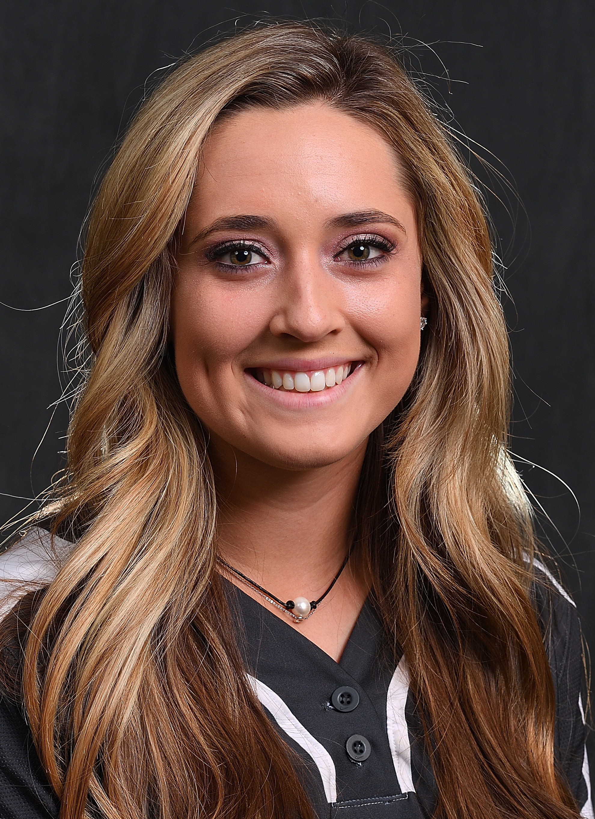 Hayley Bejarano - Softball 2018 - UCF Athletics - Official Athletics ...