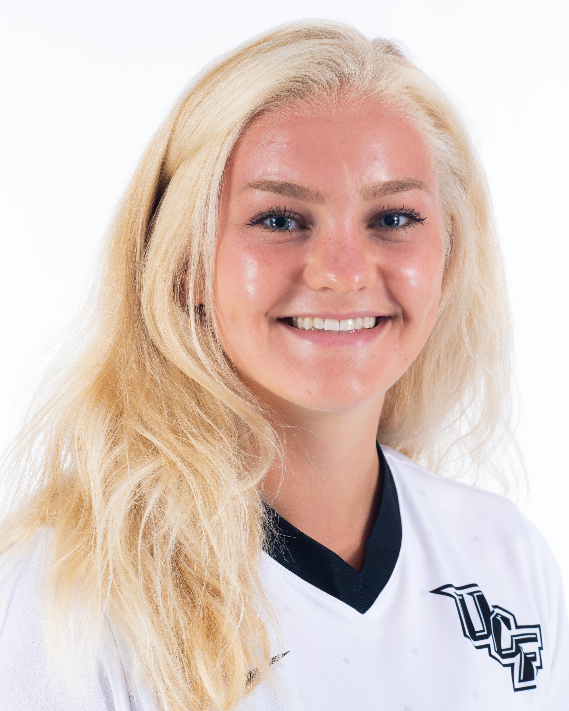 Mallory Olsson - Women's Soccer 2020 - UCF Athletics - Official ...